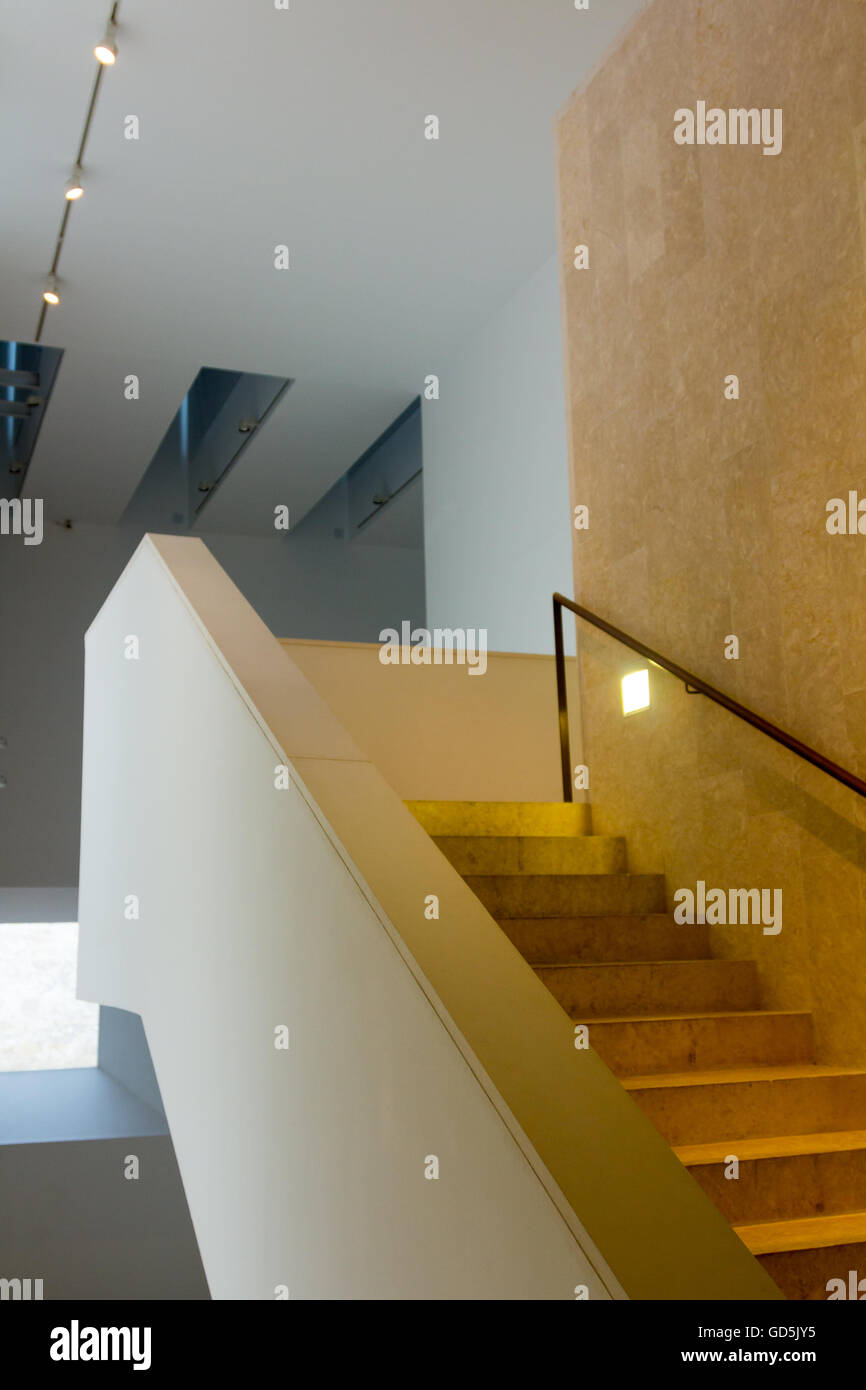 Modern marble staircase Stock Photo - Alamy