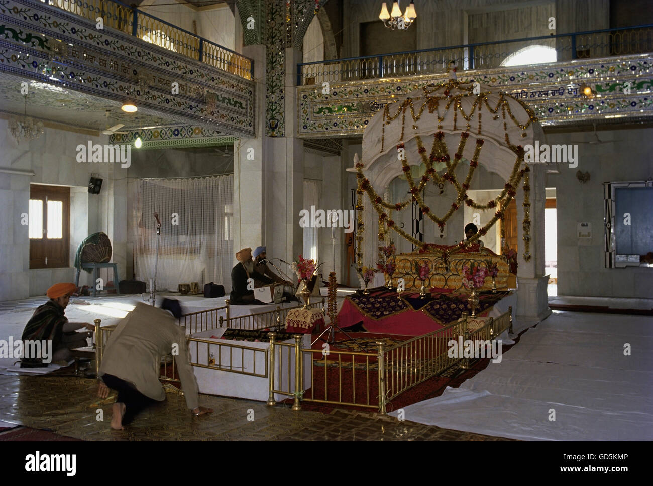 Gurudwara paonta sahib himachal pradesh hi-res stock photography and ...