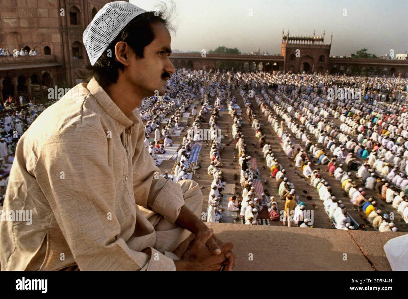 Eid namaaz hi-res stock photography and images - Alamy