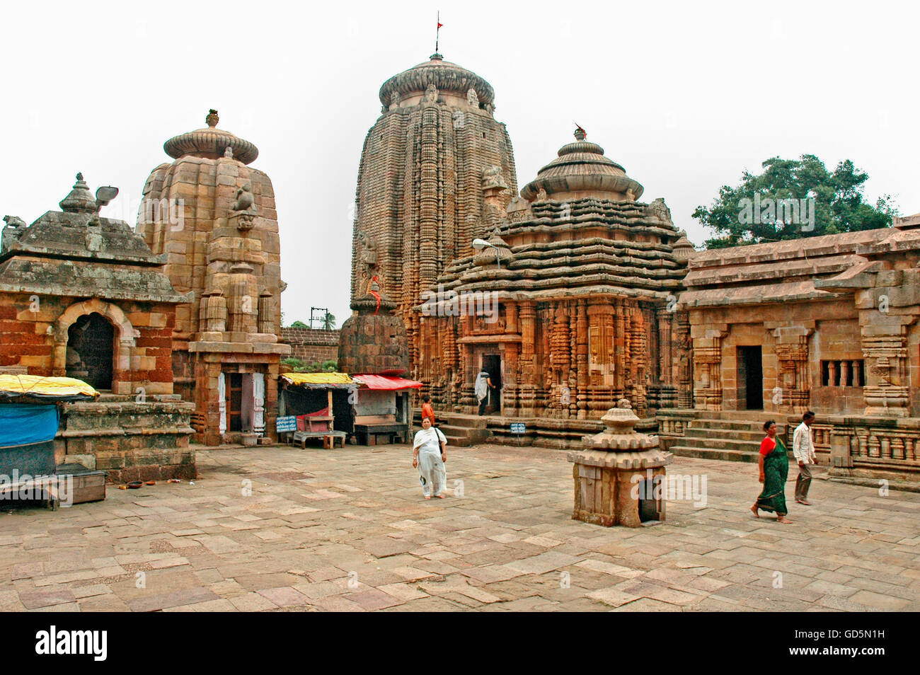 Lingaraj temple hi-res stock photography and images - Alamy