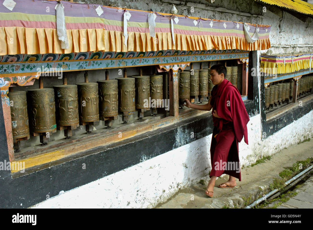 Tawang monastery north east india hi-res stock photography and images ...