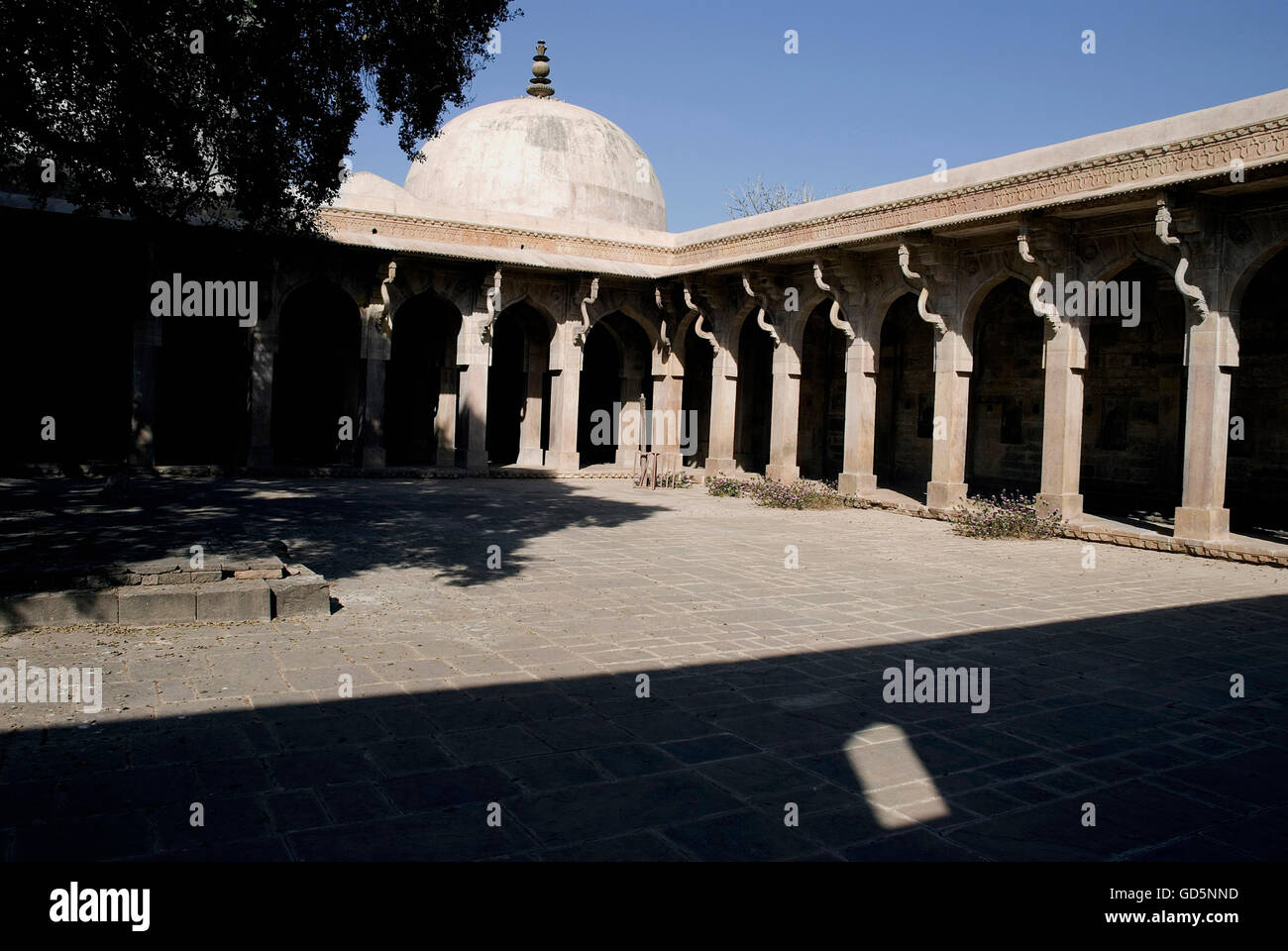 Chanderi hi-res stock photography and images - Alamy
