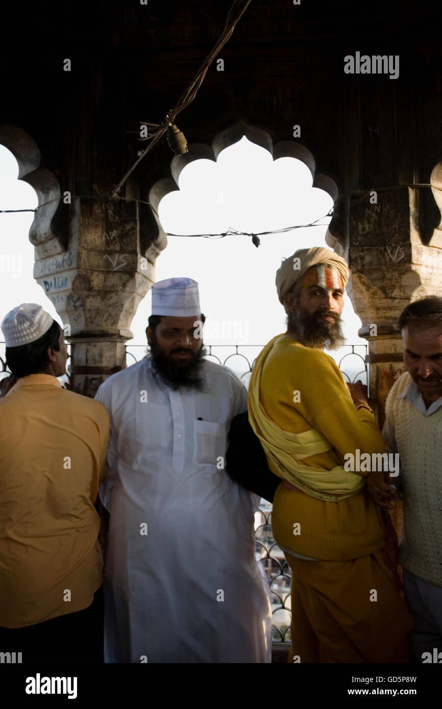 India muslim priest hi-res stock photography and images - Alamy
