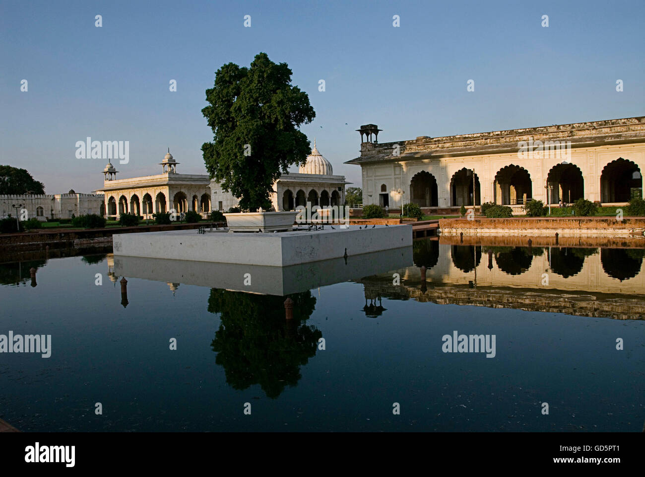 Rang mahal hi-res stock photography and images - Alamy