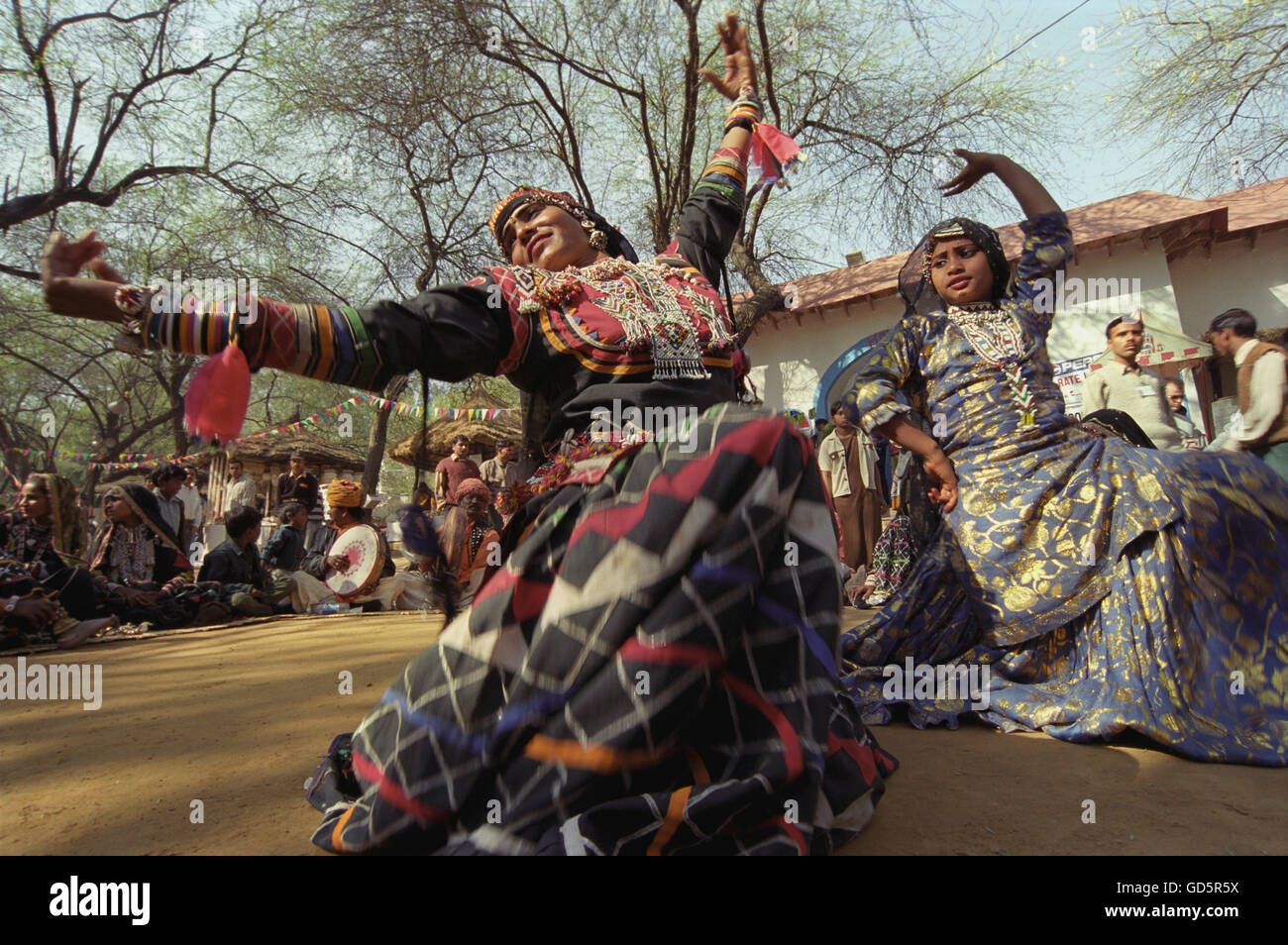 Women performing a traditional dance Stock Photo - Alamy