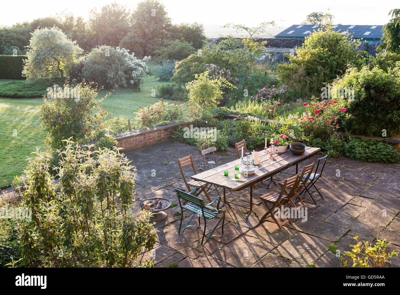 Elevated terrace hi-res stock photography and images - Alamy