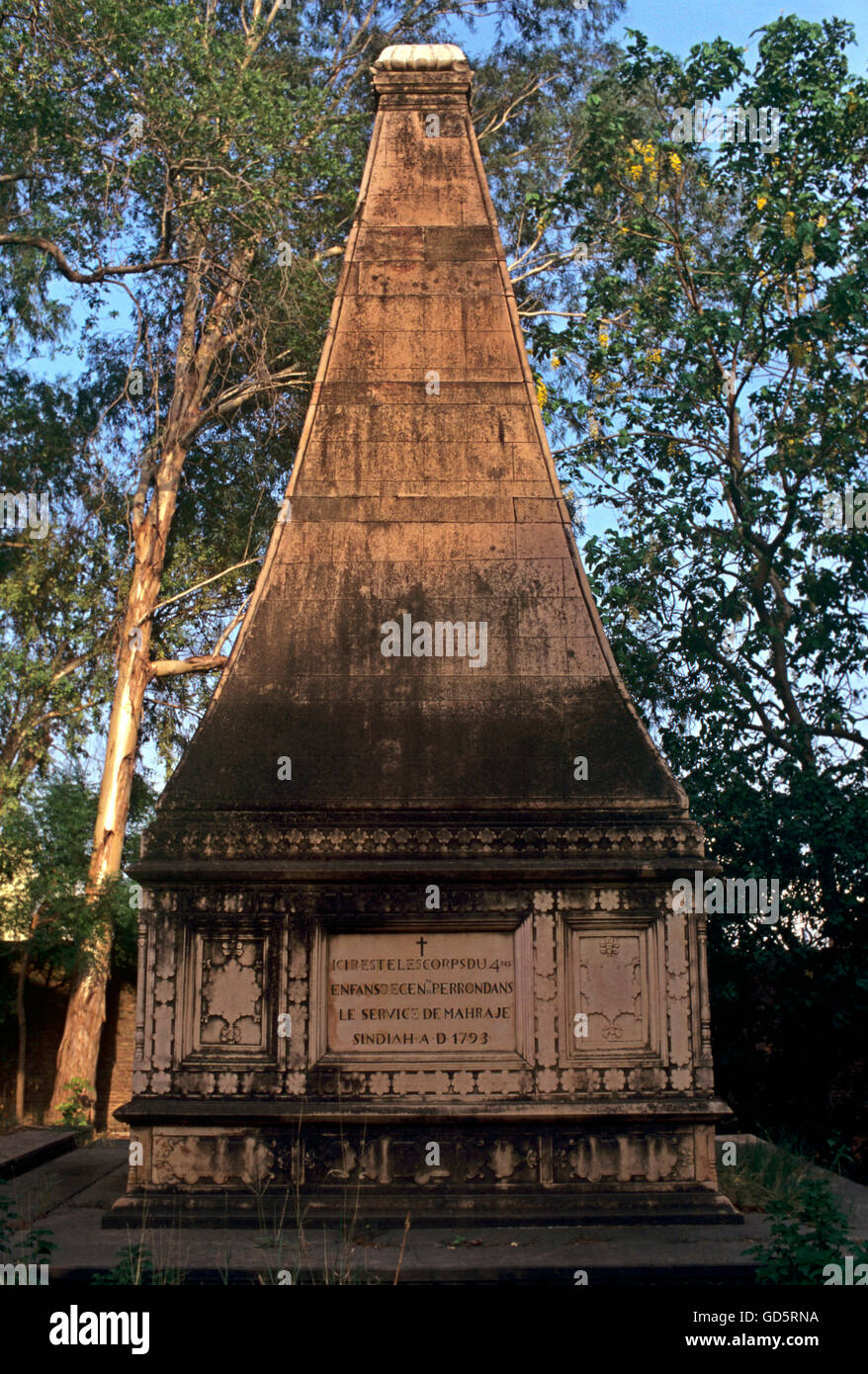 Grave of perron hi-res stock photography and images - Alamy