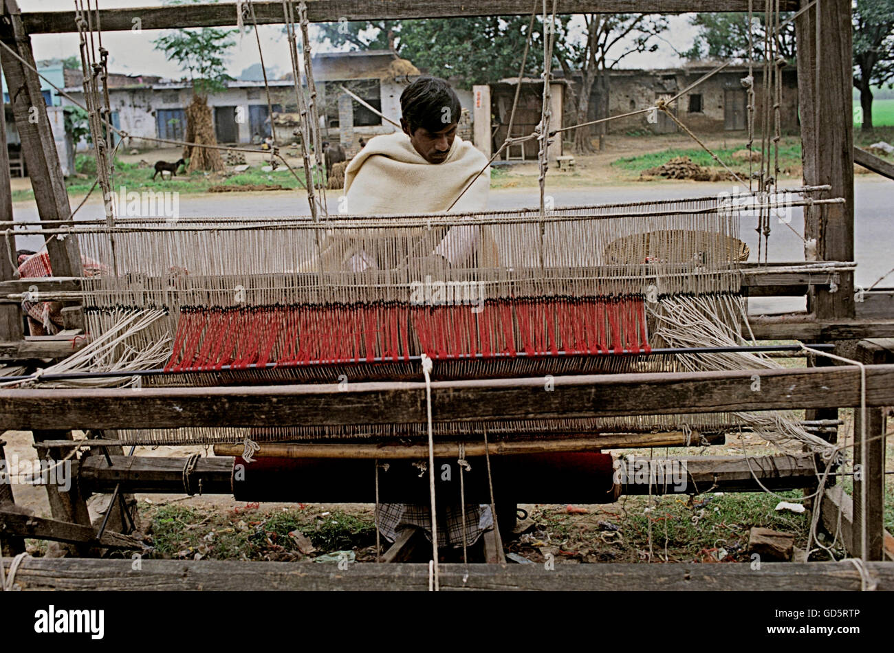 Carpet weaving machines hi-res stock photography and images - Alamy