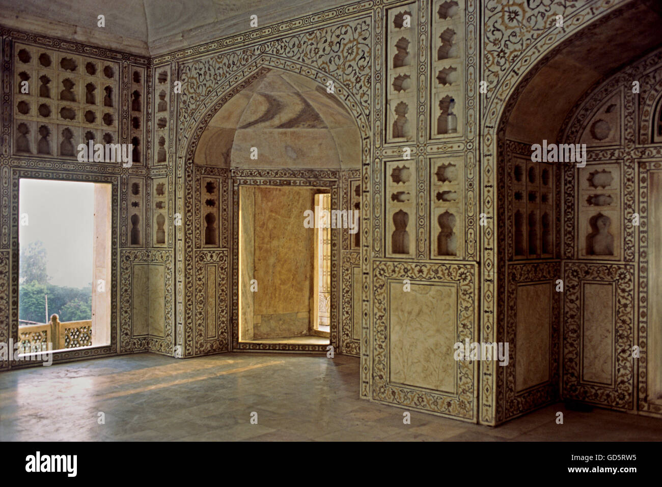 Chameli hi-res stock photography and images - Alamy