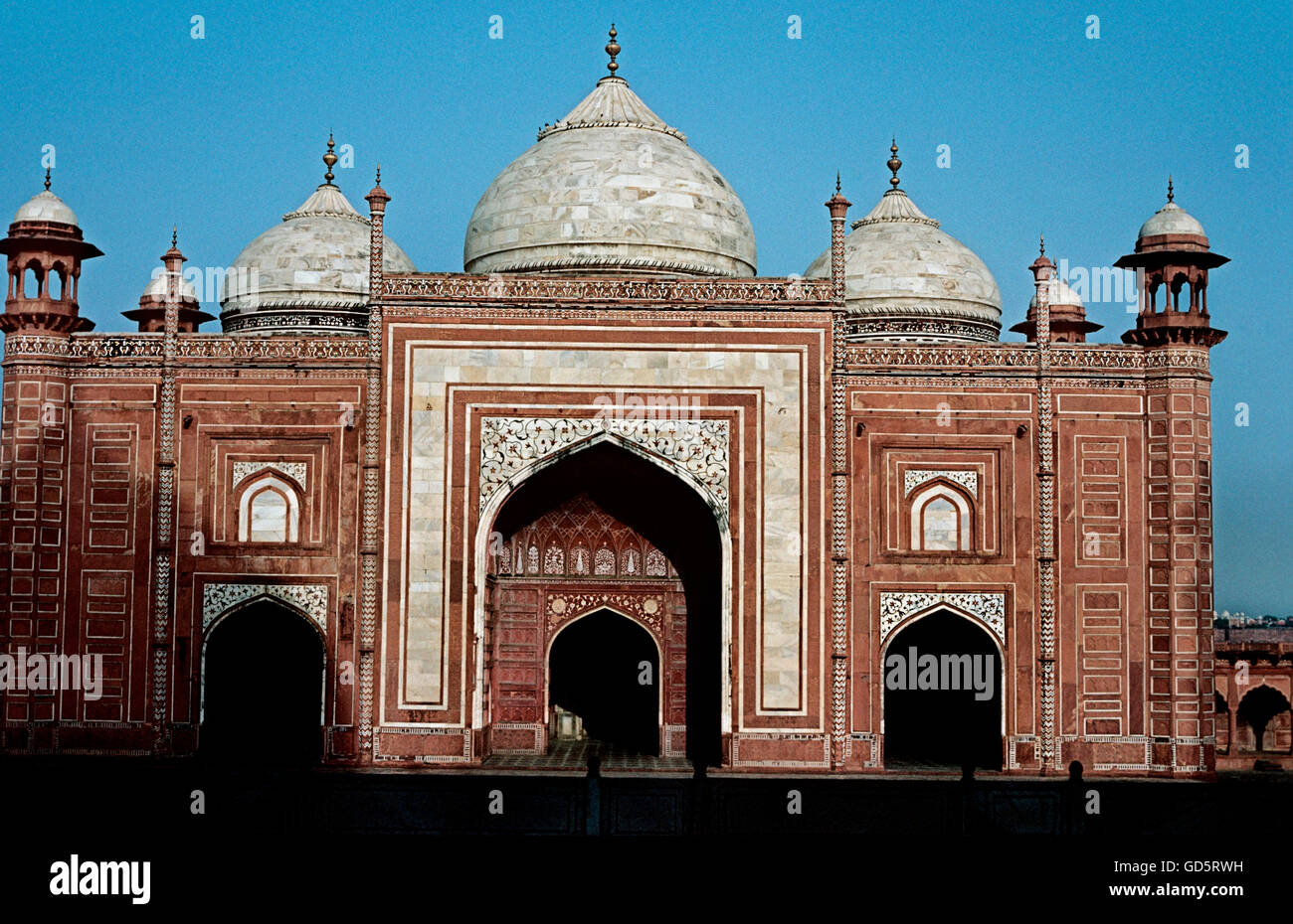 Mosque at Taj Mahal Stock Photo - Alamy