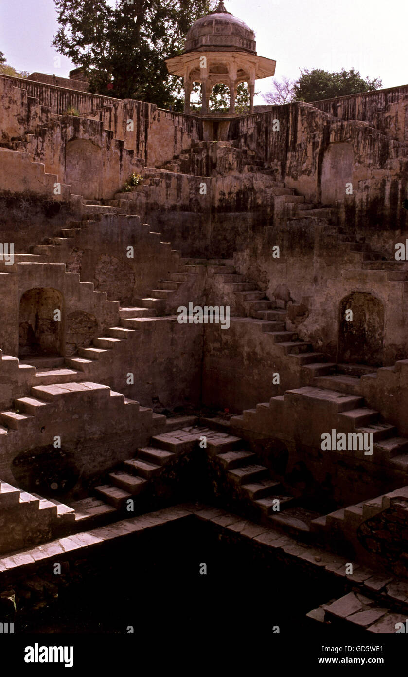 Baoli hi-res stock photography and images - Alamy