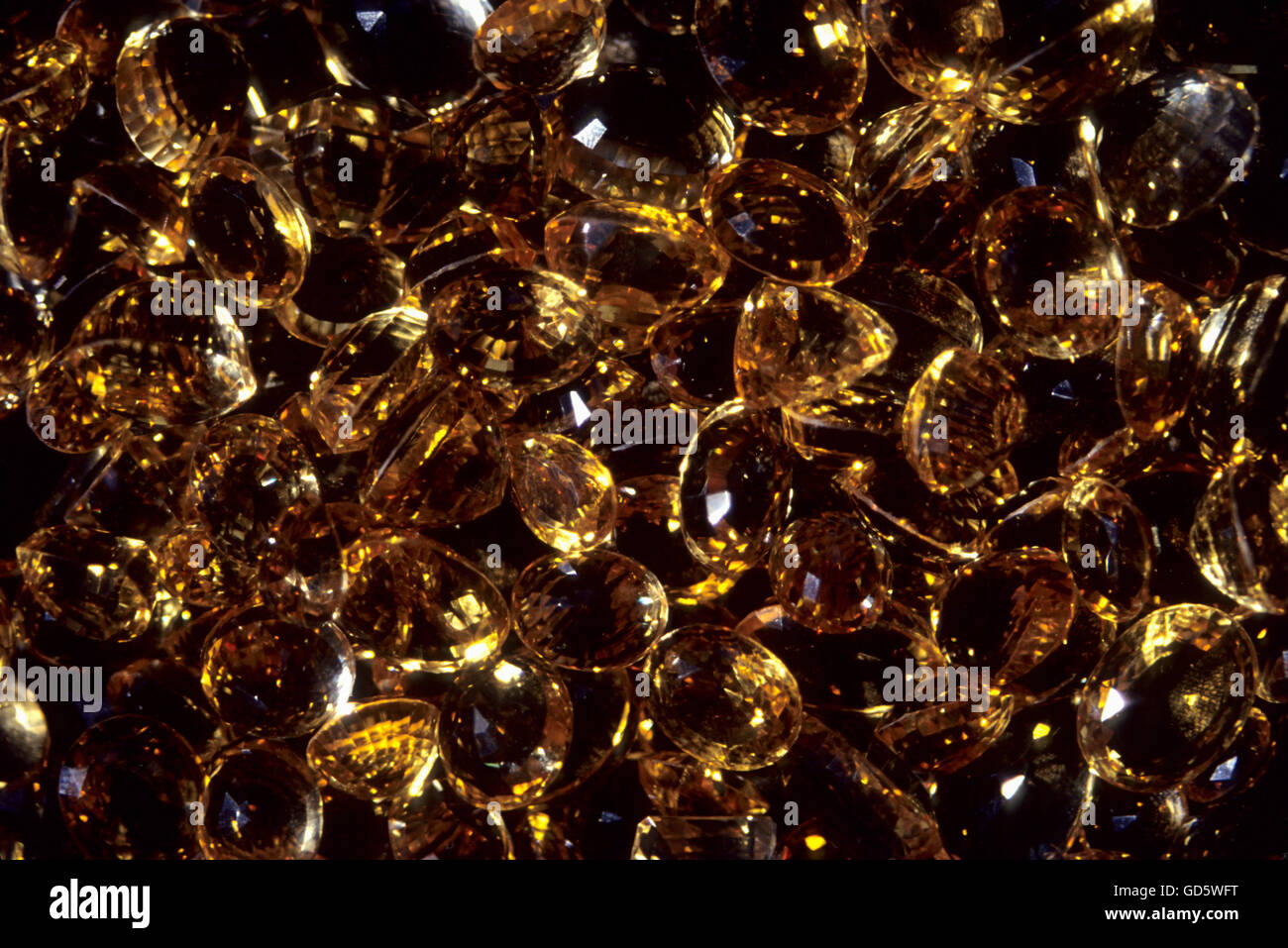 India jaipur precious stones hi-res stock photography and images - Alamy