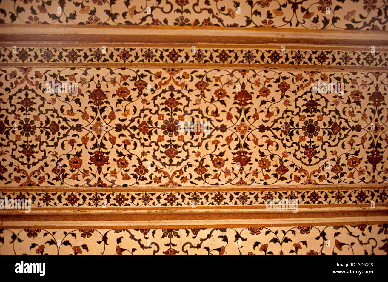 Detailed painting hi-res stock photography and images - Alamy