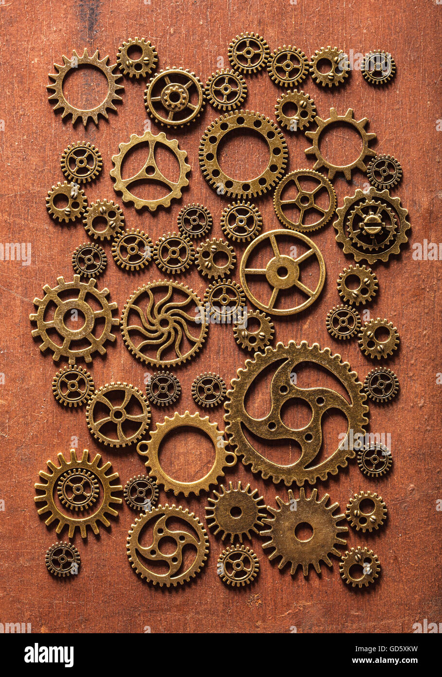 Cogs and gears hi-res stock photography and images - Alamy