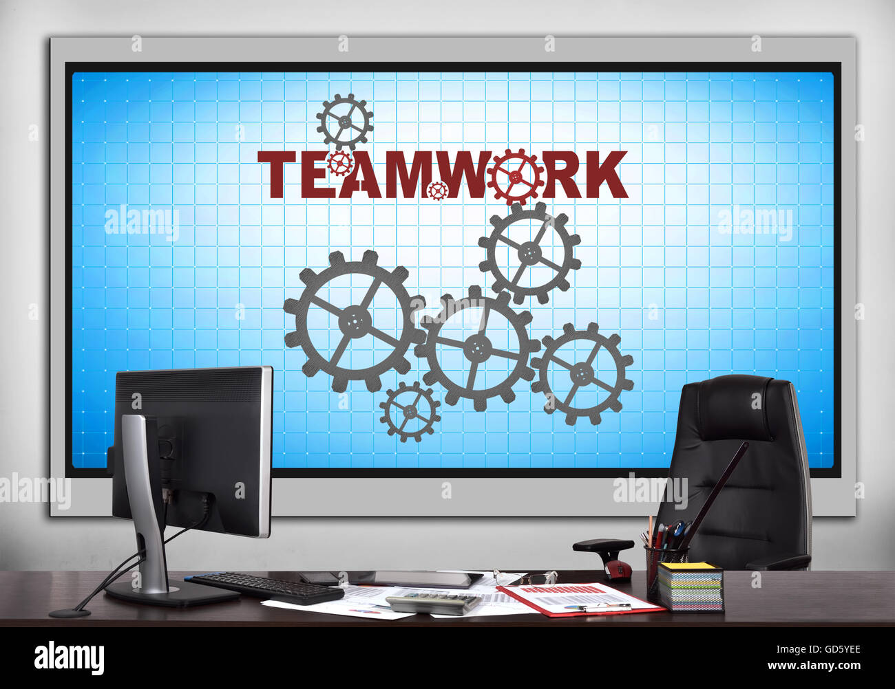 Teamwork office hi-res stock photography and images - Alamy