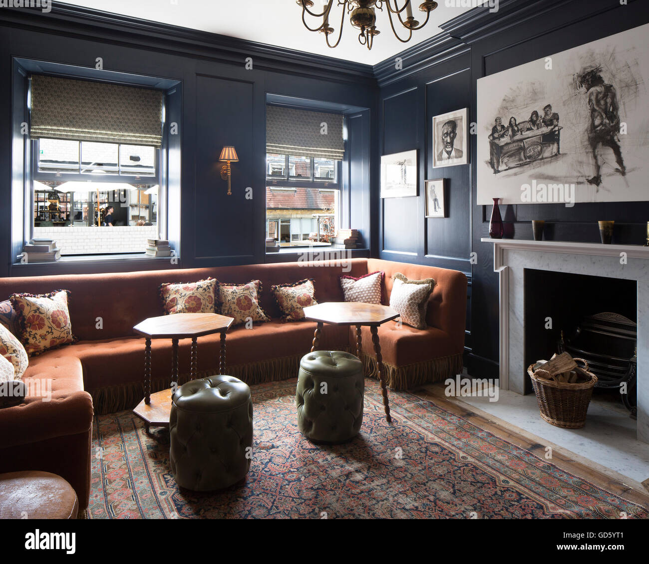 Soho house london club interior hi-res stock photography and images - Alamy