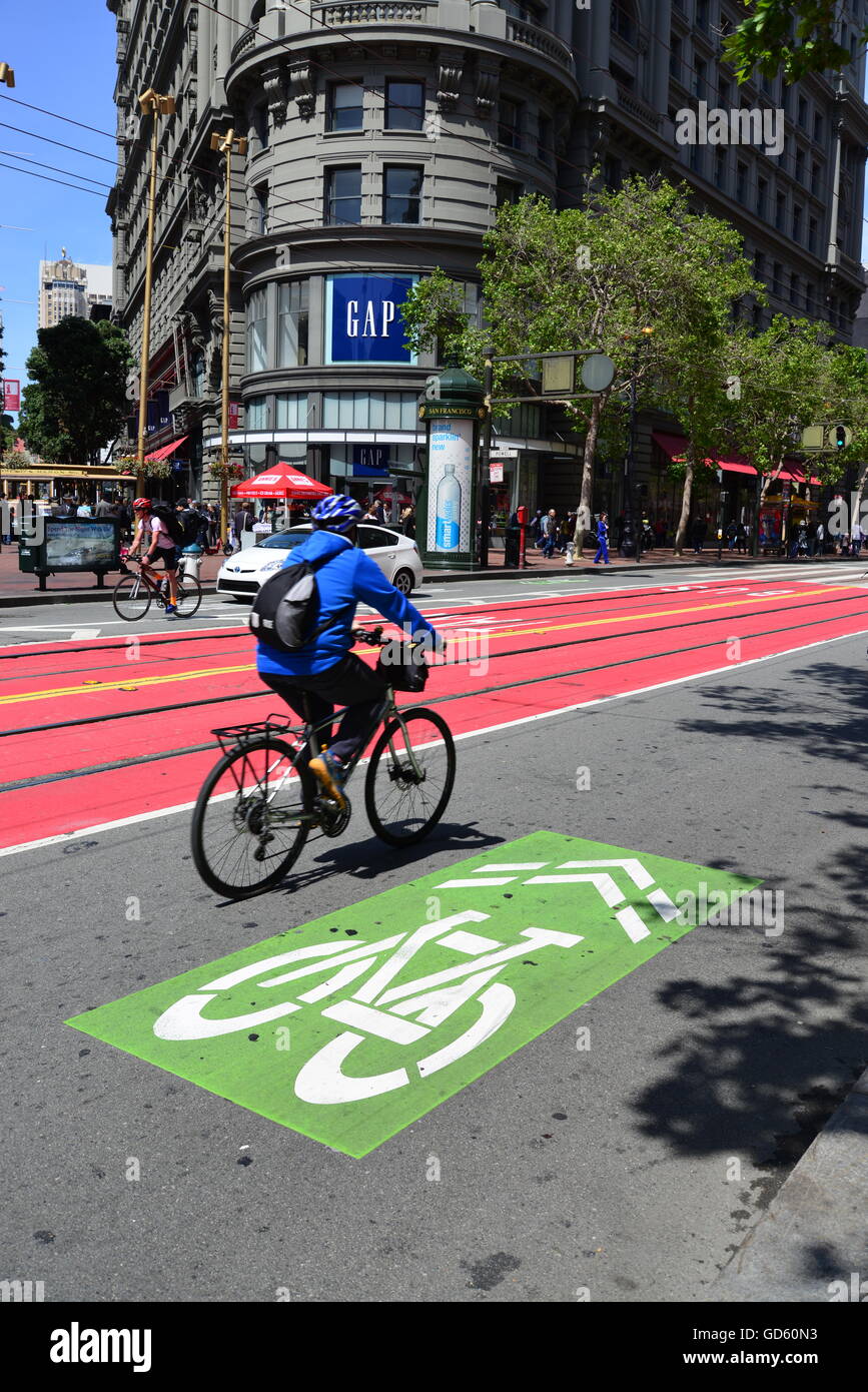 USA, California, San Francisco, Market Street, Cycle Lane and Cyclist ...