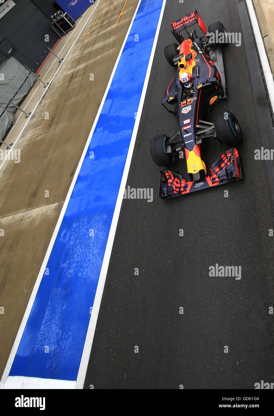 Red bull racings pierre gasly hi-res stock photography and images - Alamy