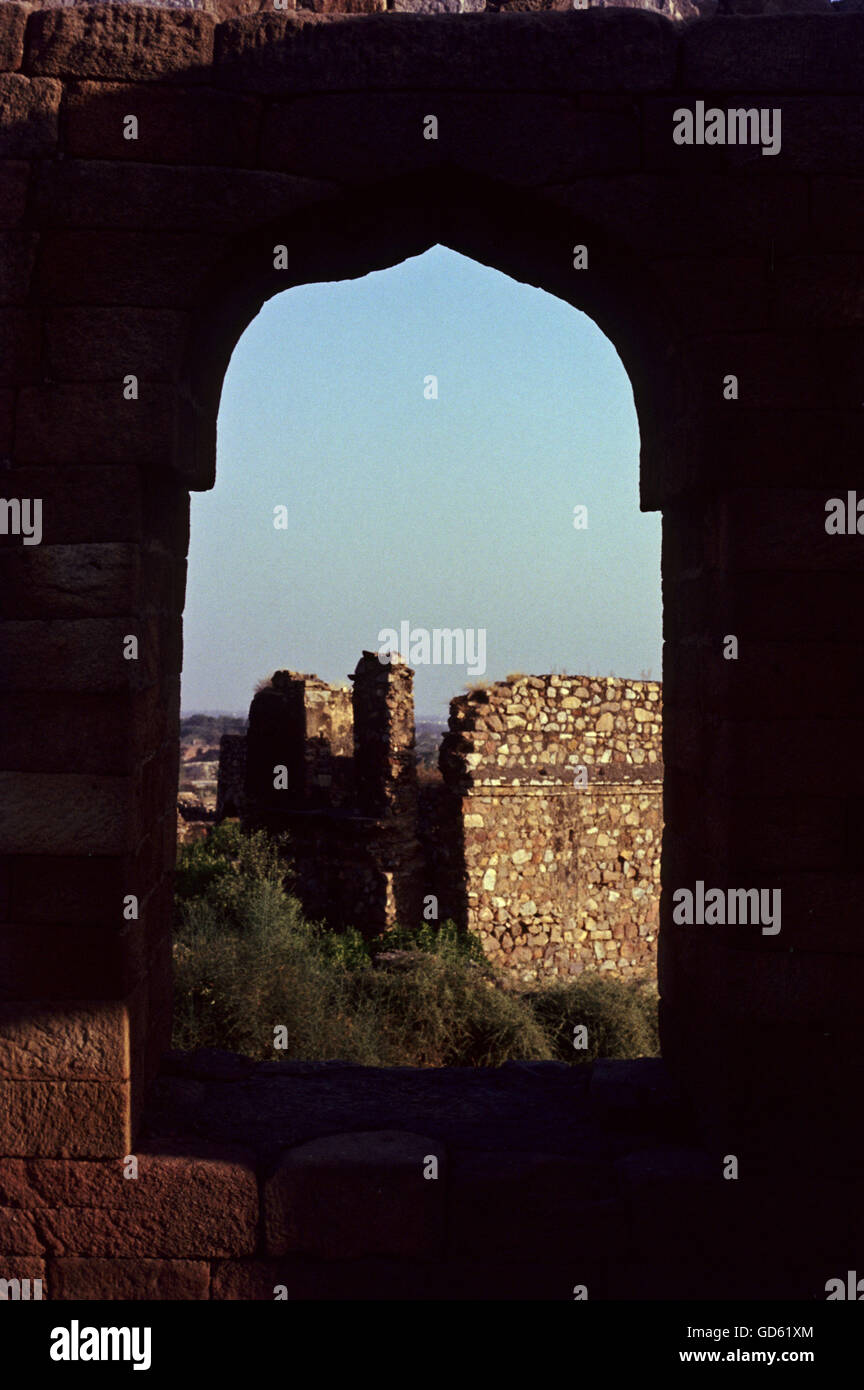 Sultan garhi delhi hi-res stock photography and images - Alamy