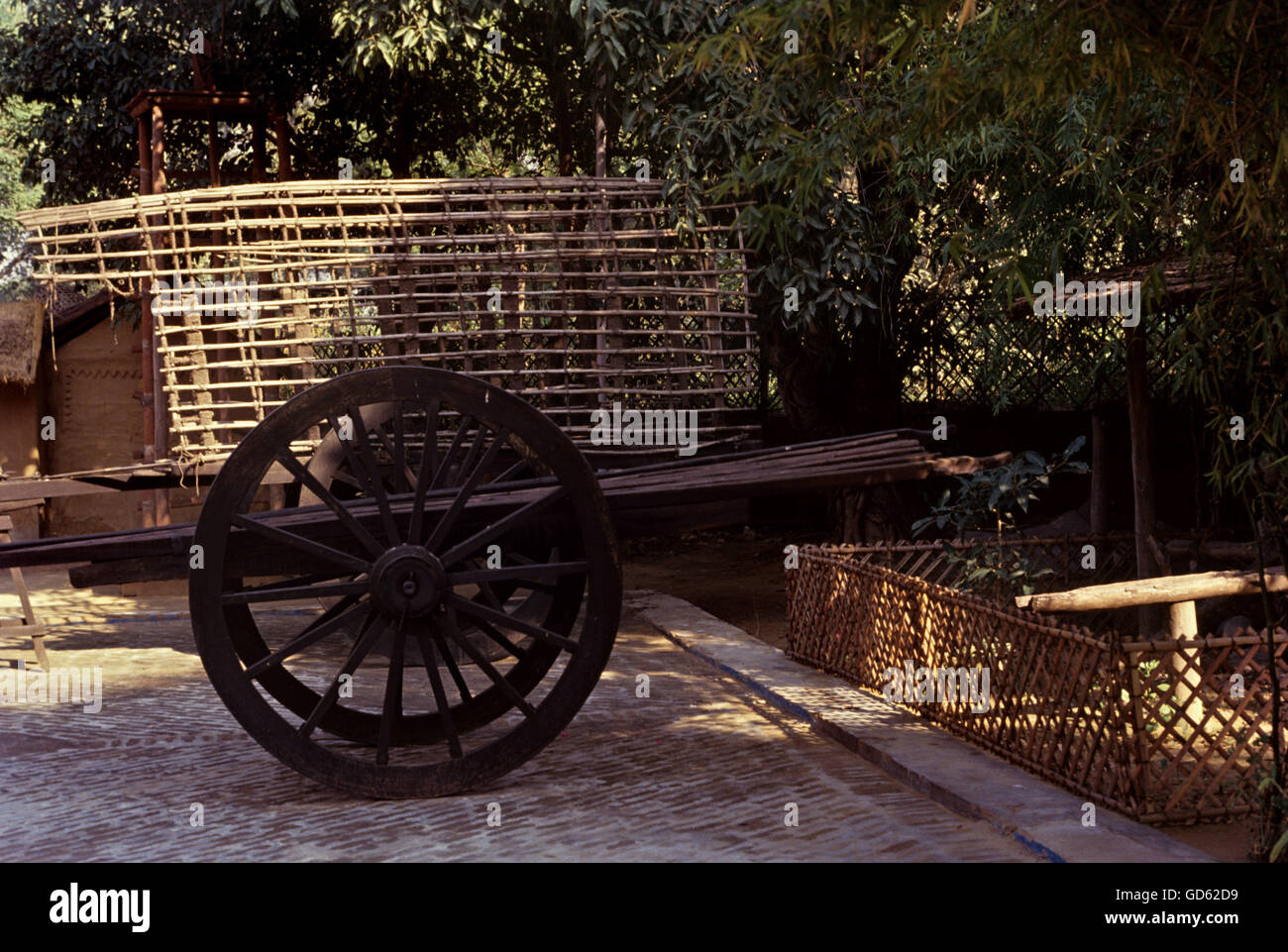 Traditional bullock cart Stock Photo - Alamy