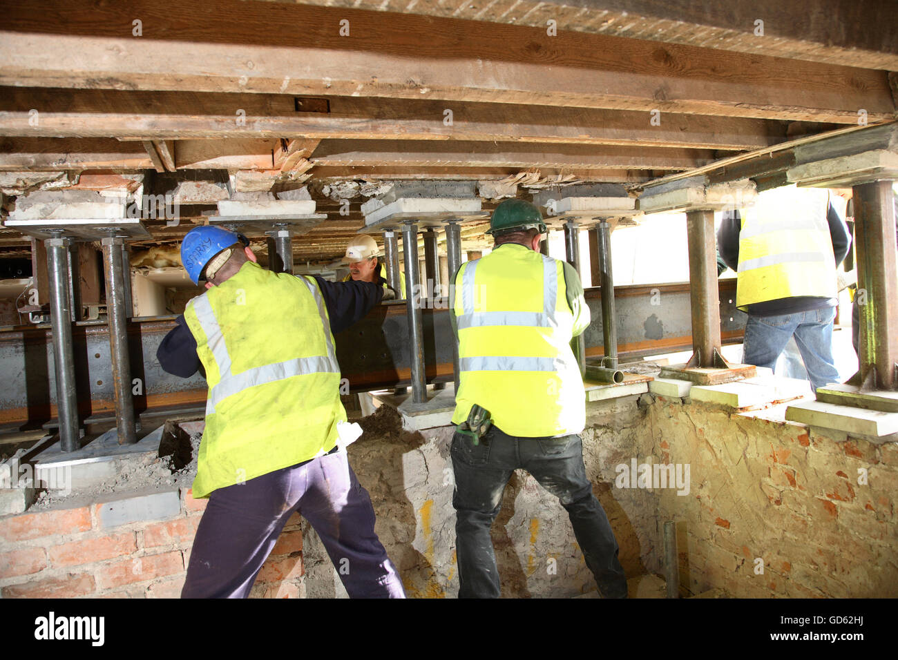 Structural props hi-res stock photography and images - Alamy