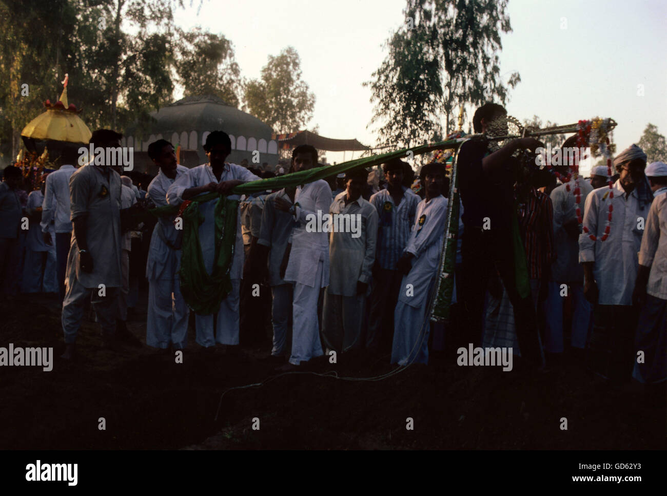 Burial of Tazia Stock Photo - Alamy