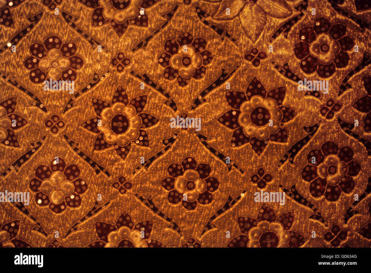 Tapestry gold hi-res stock photography and images - Alamy