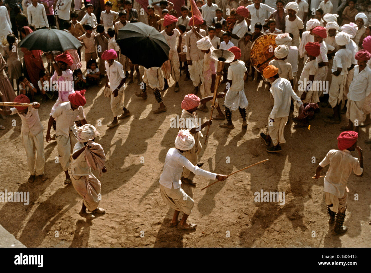 Post dancing hi-res stock photography and images - Alamy