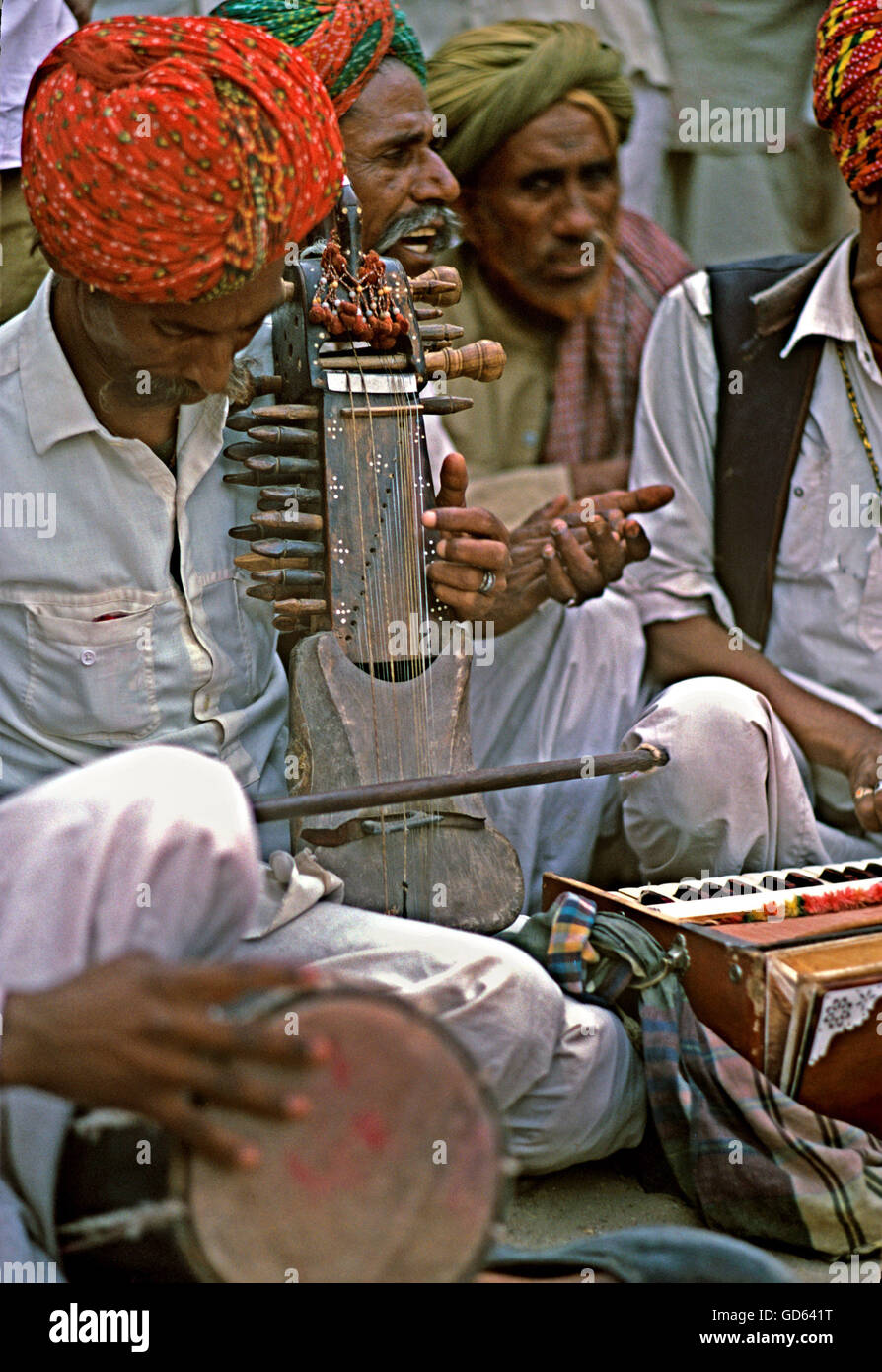 Langa india hi-res stock photography and images - Alamy