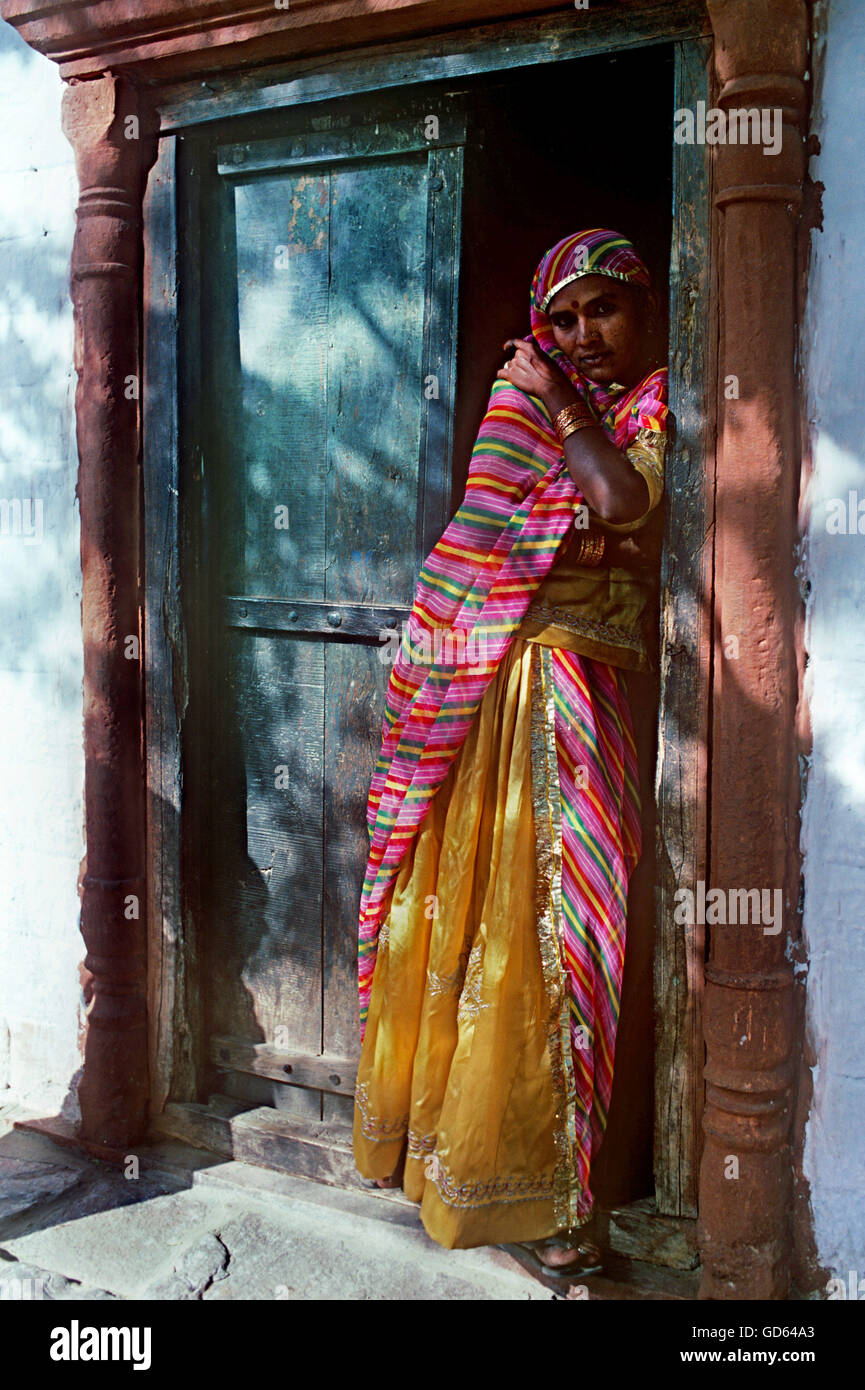 Marwari woman hi-res stock photography and images - Alamy