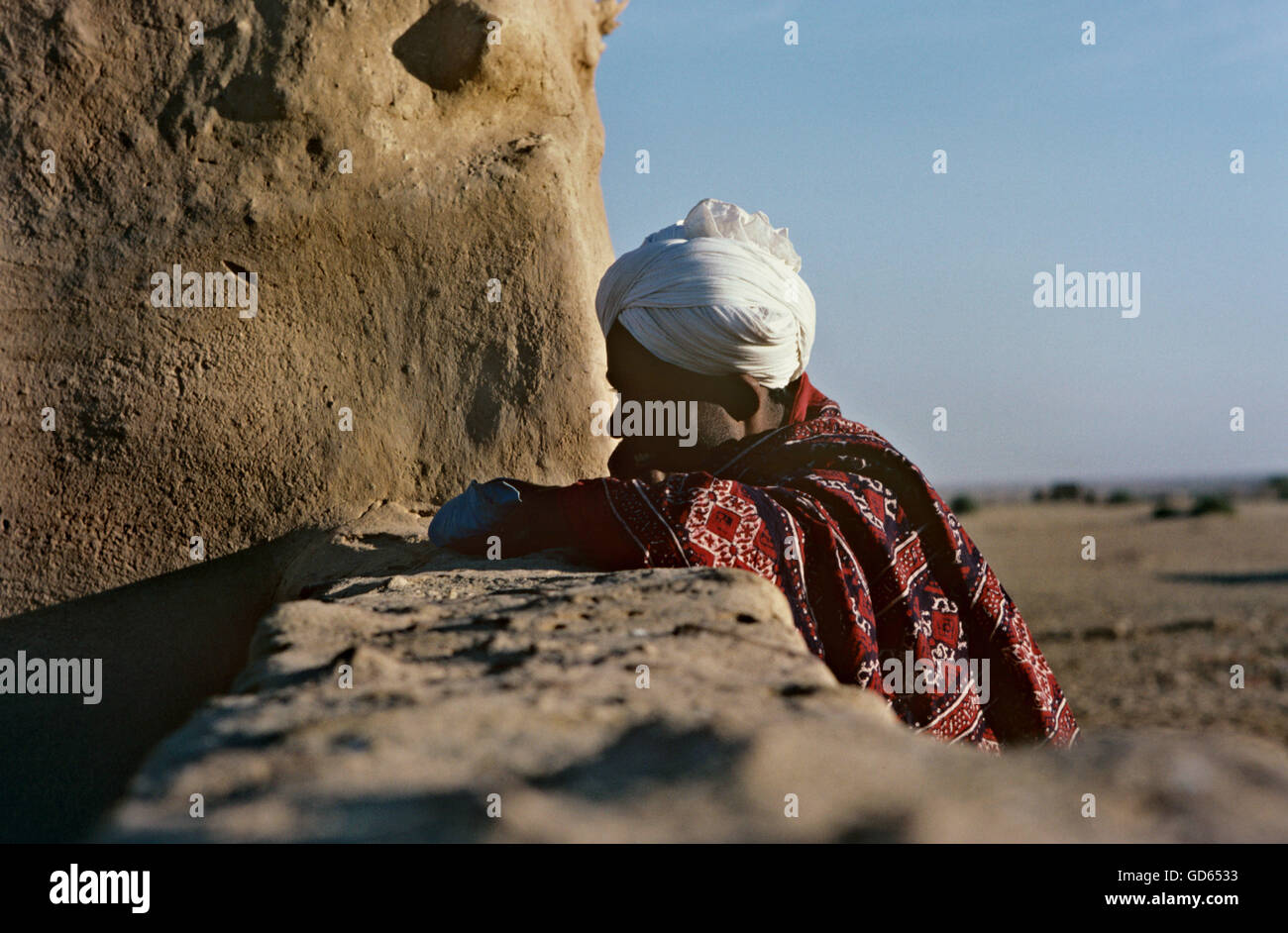 Peasant wearing ajrakh cloth Stock Photo - Alamy