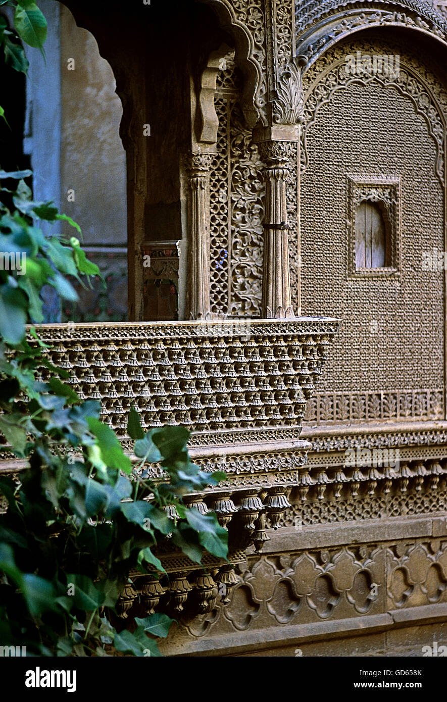 Balcony of haveli Stock Photo - Alamy