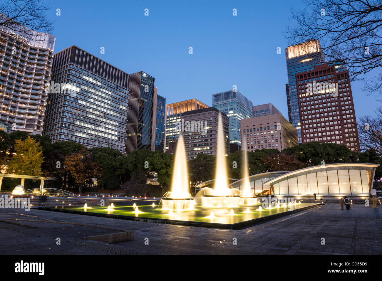Wadakura Fountain Park, Kokyogaien National Gardens, Chiyoda-Ku,Tokyo ...
