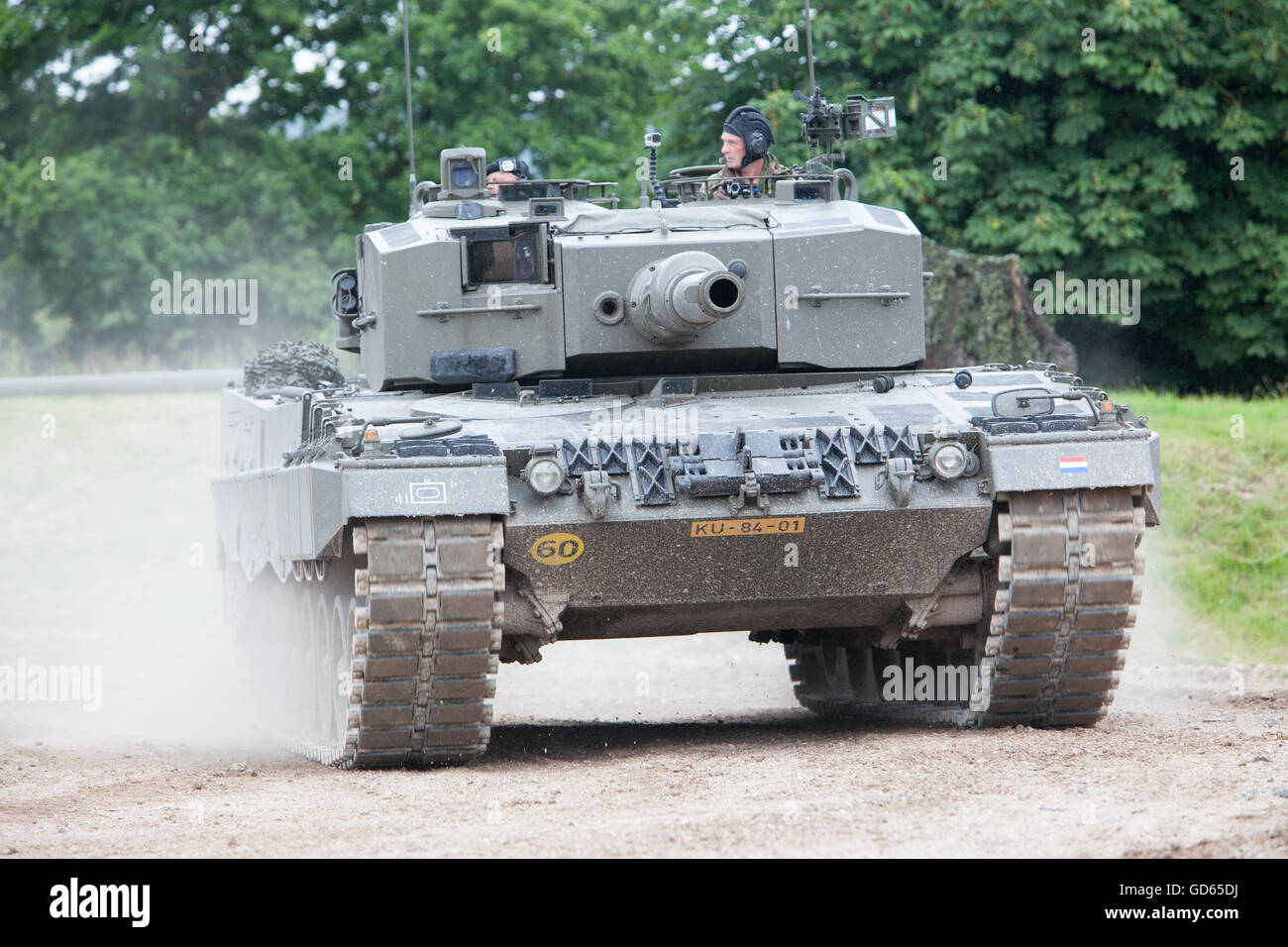 Leopard 2 Main Battle Tank Stock Photo - Alamy