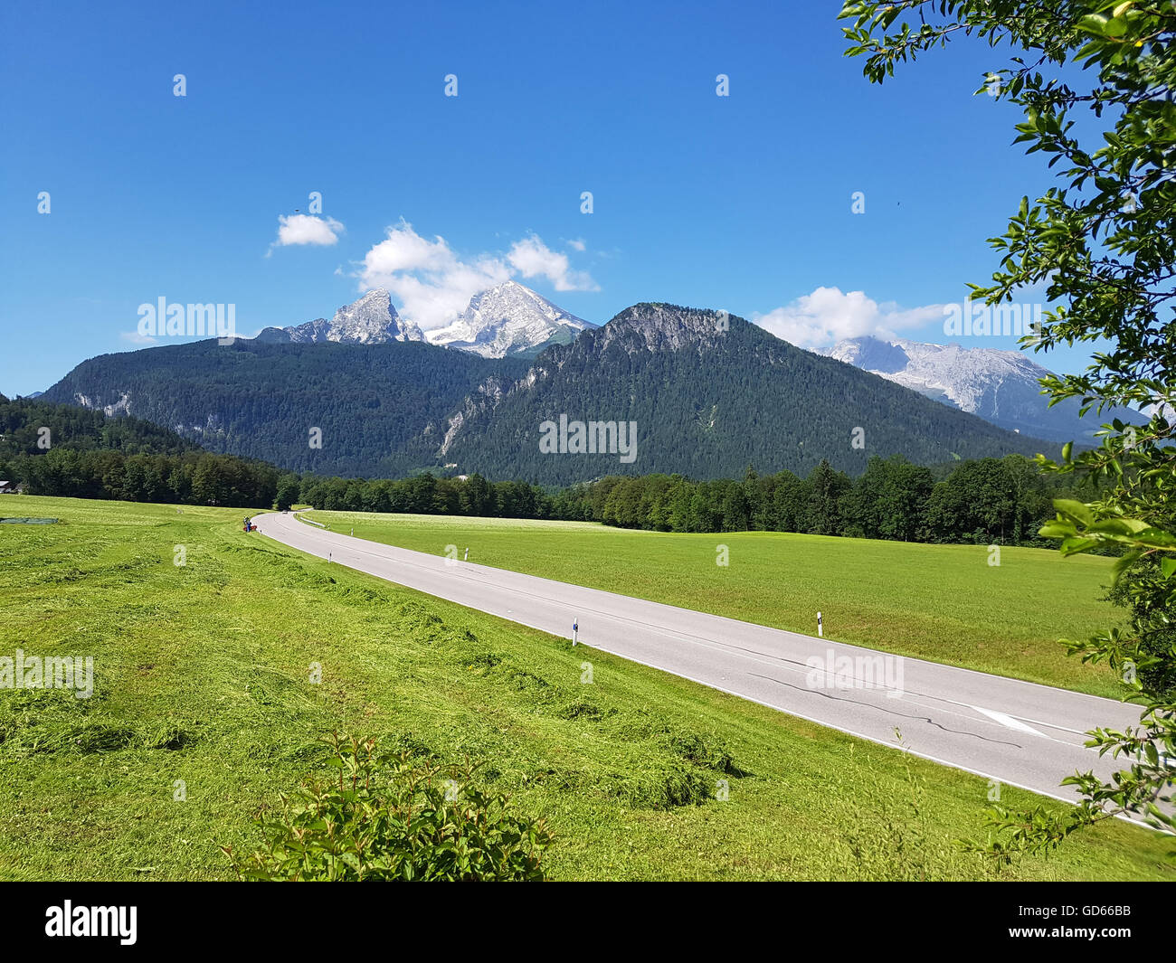 Watzmanngruppe hi-res stock photography and images - Alamy