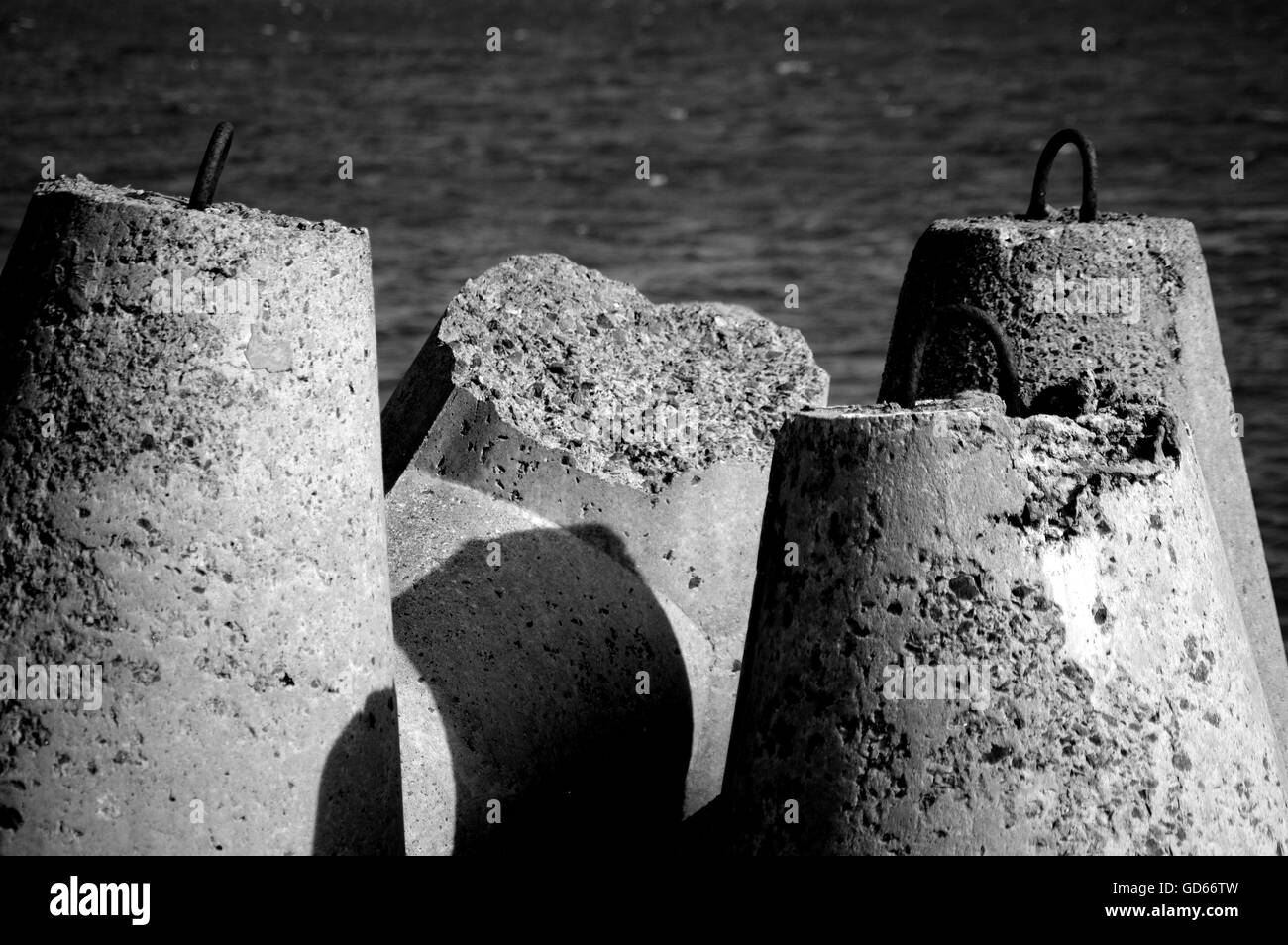 Mole, Jetty, Breakwater, Bulwark, Pier, Quay, Dam, Silhouettes Stock ...