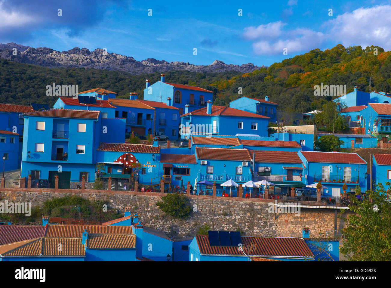 Juzcar, Genal Valley, Genal river valley, Serrania de Ronda, Smurfs ...