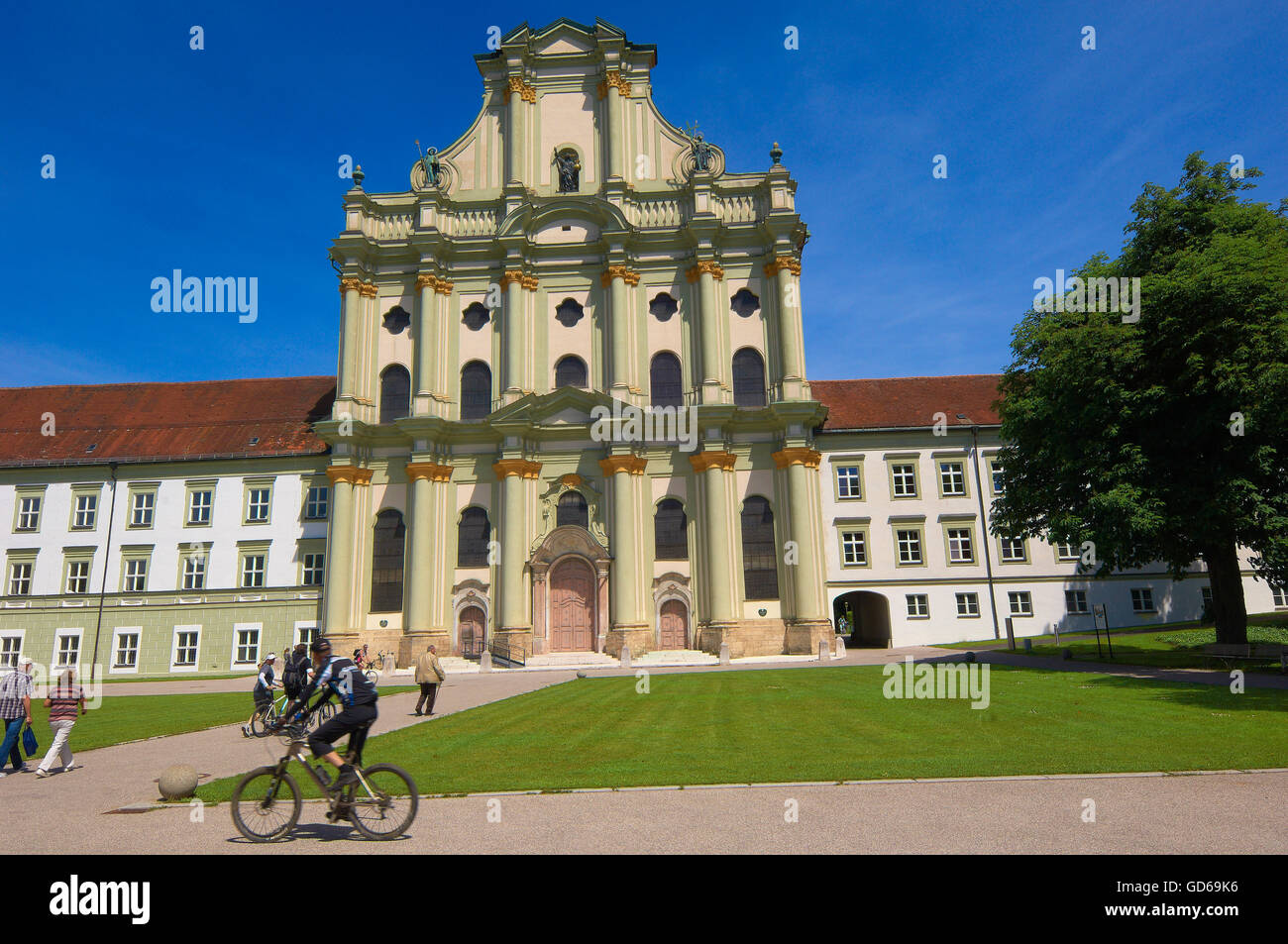 Fuerstenfeld Abbey High Resolution Stock Photography and Images - Alamy