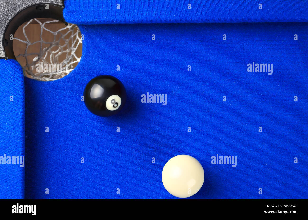 Snooker balls in pocket hi-res stock photography and images - Alamy