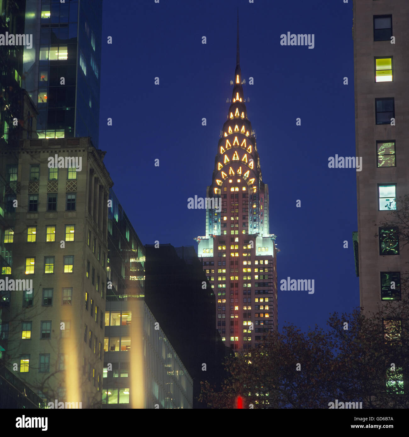 Buildings of Manhattan at night Stock Photo - Alamy