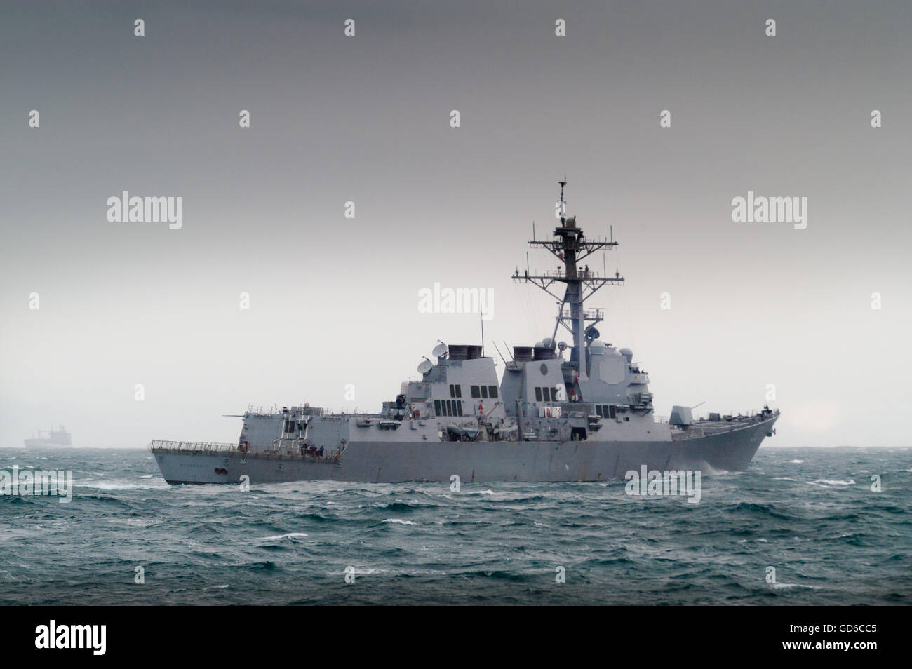 USS Roosevelt is the second OSCAR AUSTIN class guided missile destroyer ...