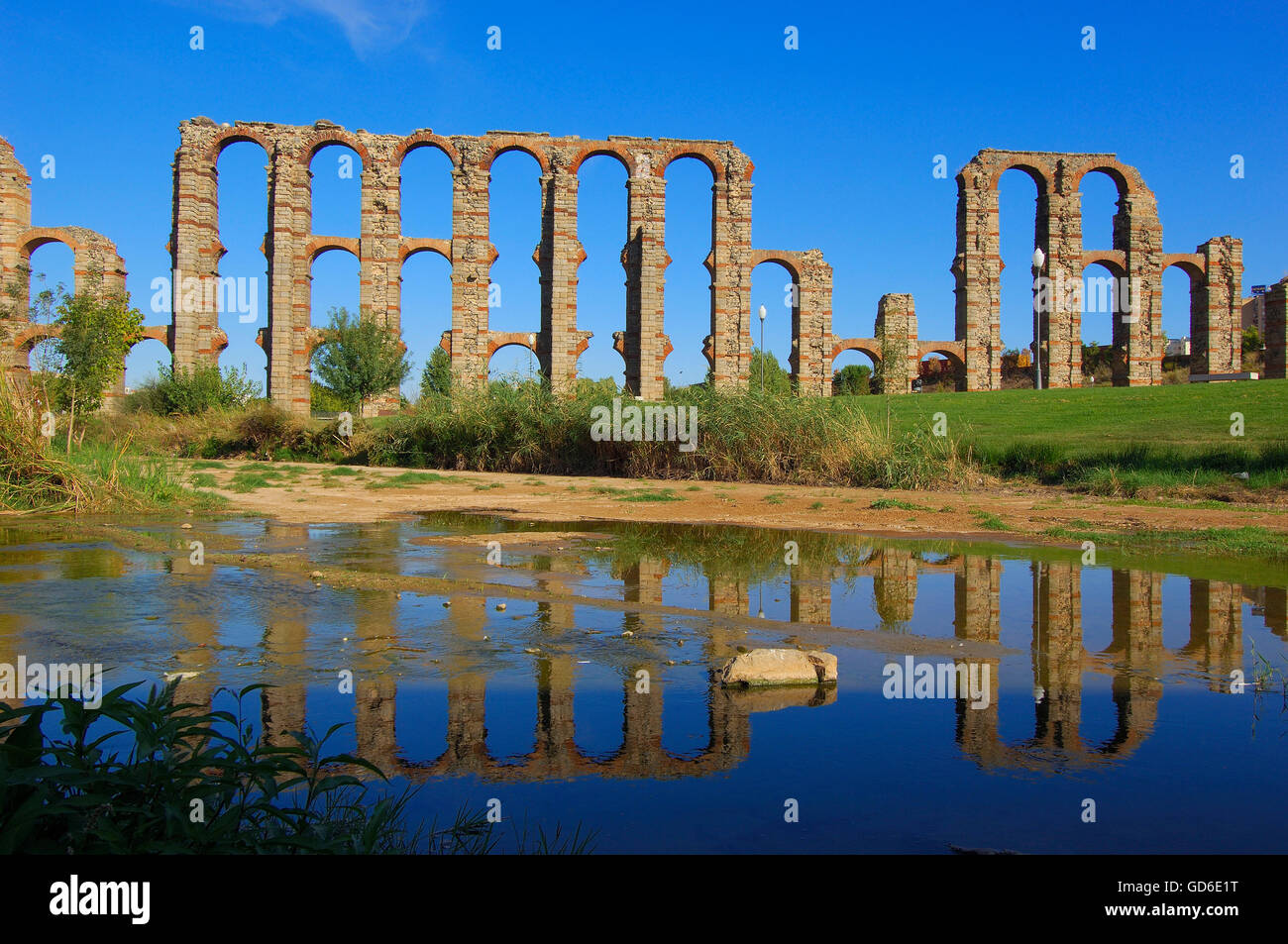 Merida, Los Milagros Aqueduct, Los Milagros Roman aqueduct , Aqueduct ...