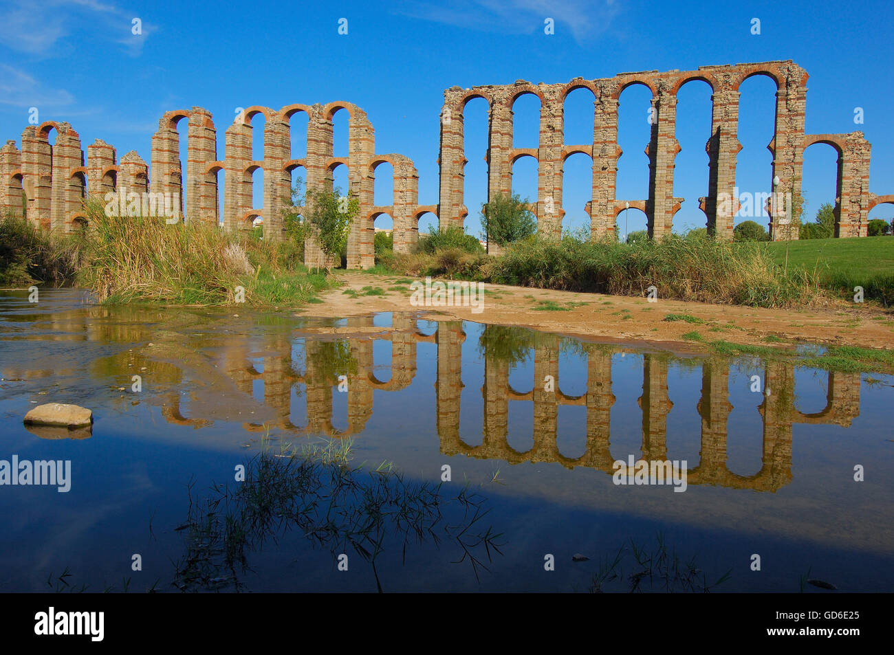Merida, Los Milagros Aqueduct, Los Milagros Roman aqueduct , Aqueduct ...