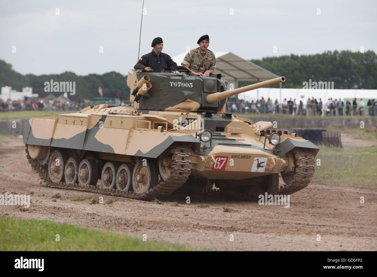 British valentine tank hi-res stock photography and images - Alamy
