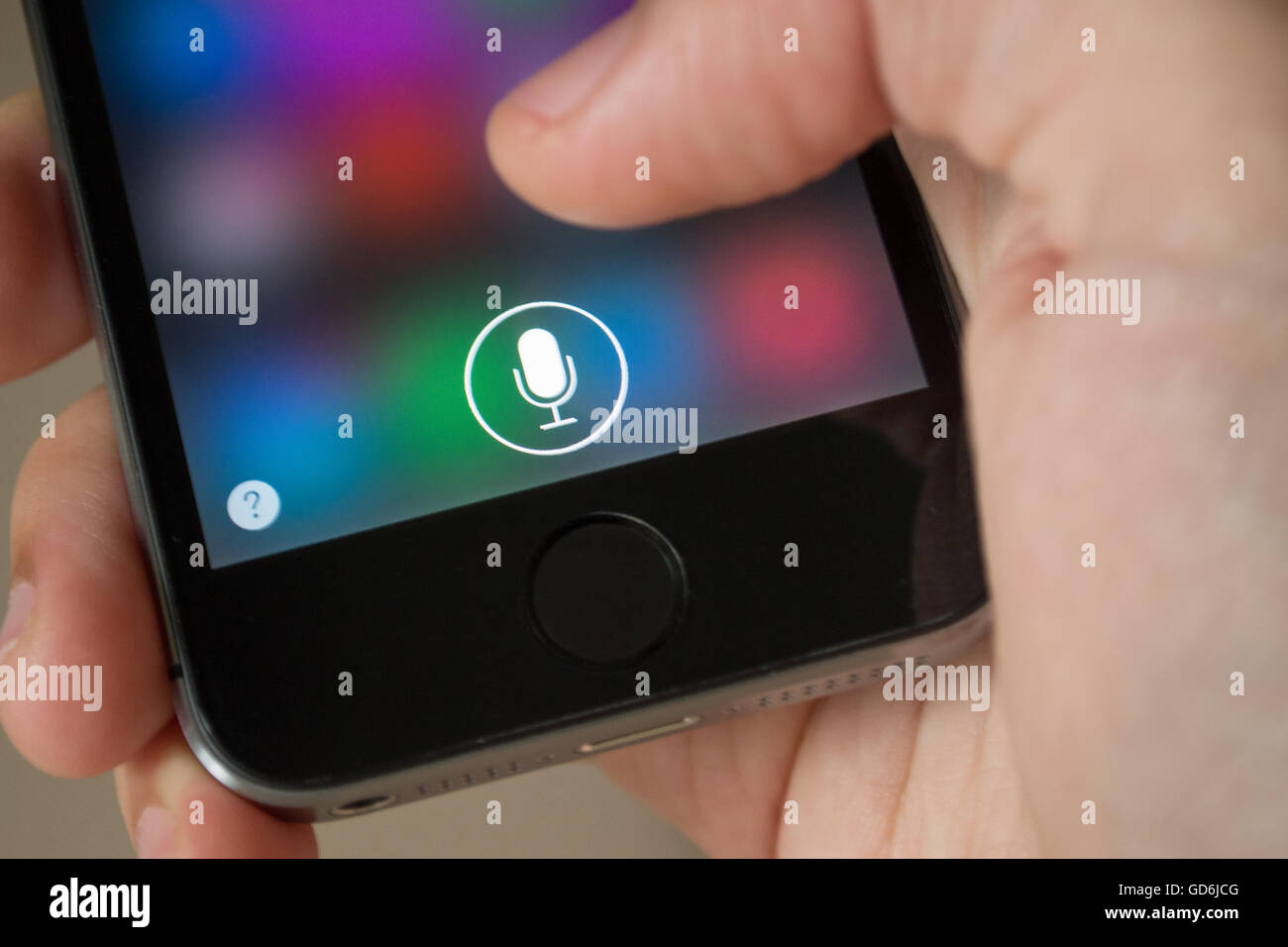 Siri hi-res stock photography and images - Alamy