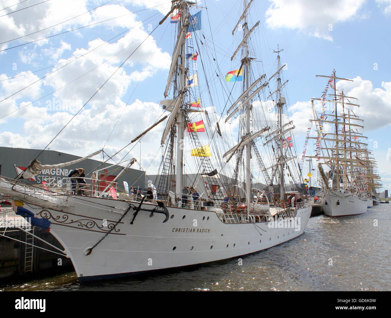 Full Rigged Ship Stock Photos & Full Rigged Ship Stock Images - Alamy