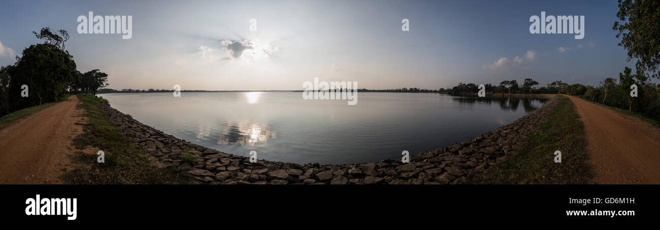 Thissa wewa hi-res stock photography and images - Alamy