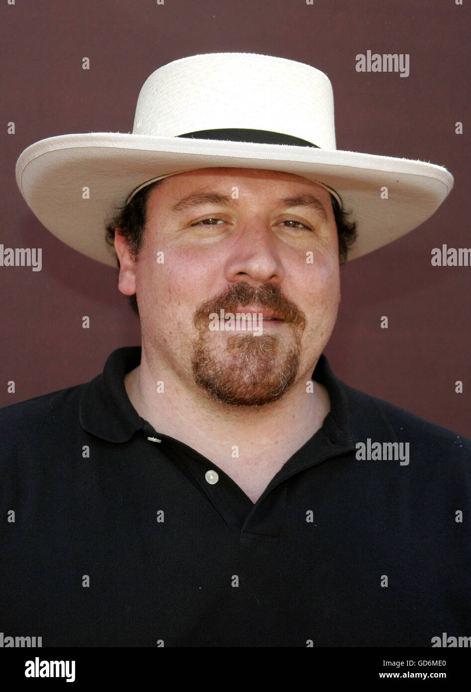 Jon Favreau attends the Tony Hawk Foundation 3rd Annual Stand Up For ...