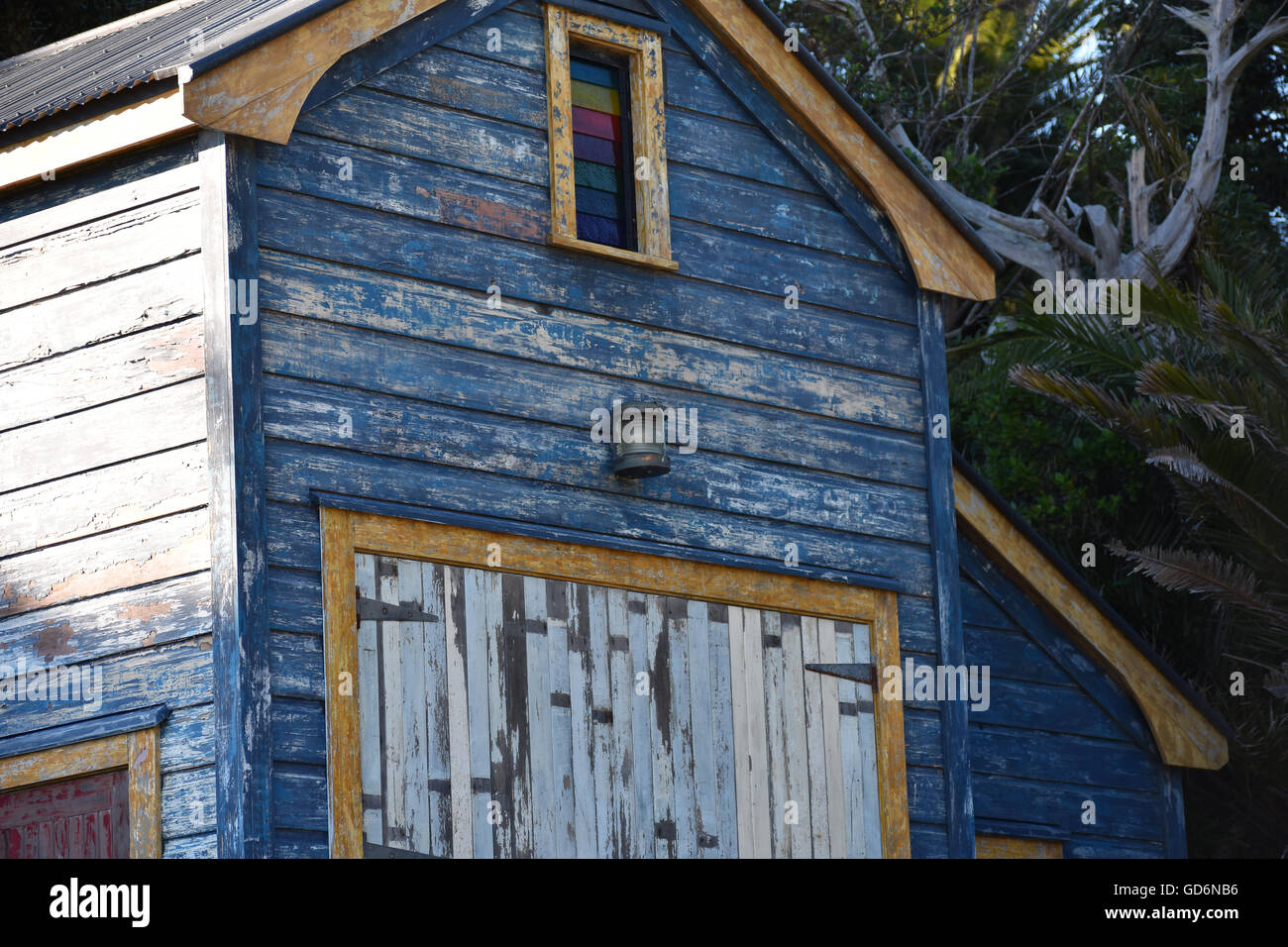Old boat shed Stock Photo - Alamy