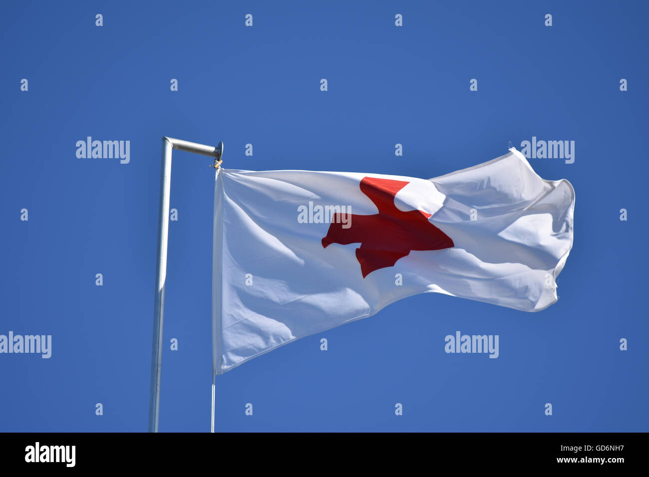 Red cross flag hi-res stock photography and images - Alamy